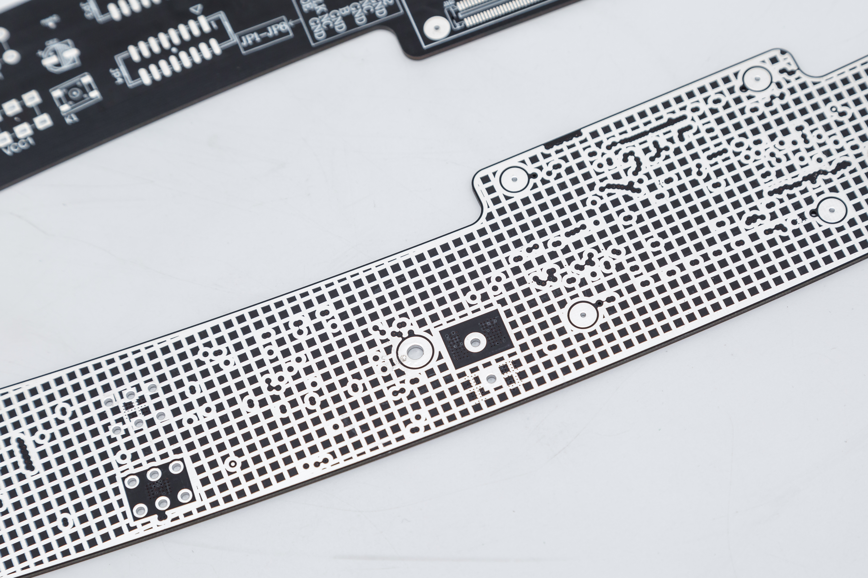 4 layers special light source PCB - PCBBUY